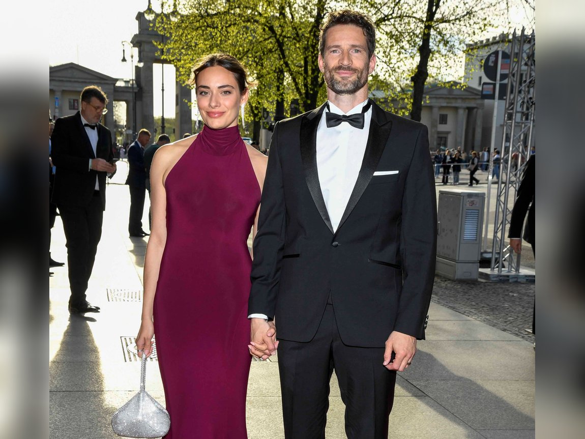 Arne Friedrich: This is the woman by his side