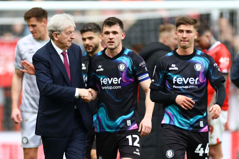 Bristol City predicted team vs Norwich: Horvat start and Knight move ...