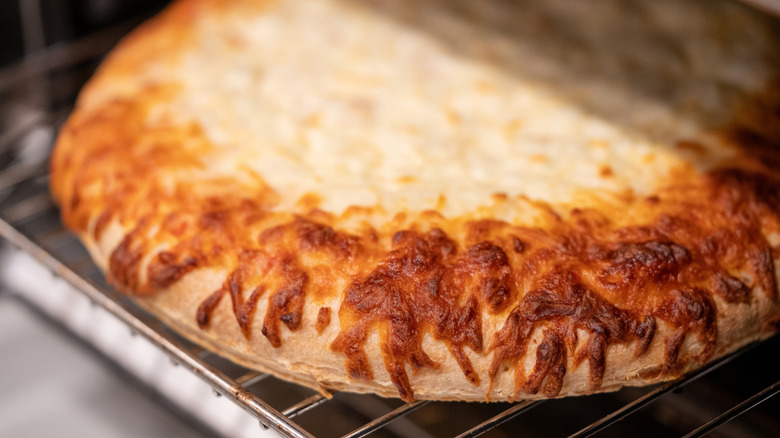 The old-school 'instant' pizza that '80s kids ate after school