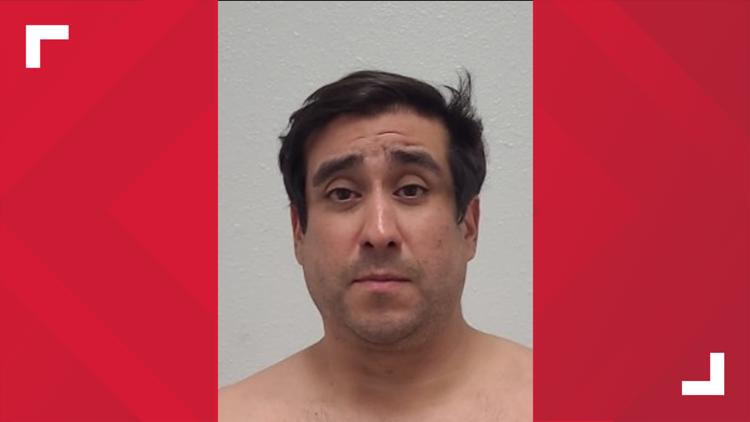 Man faces charges after allegedly shooting Del Rio police officer in ...