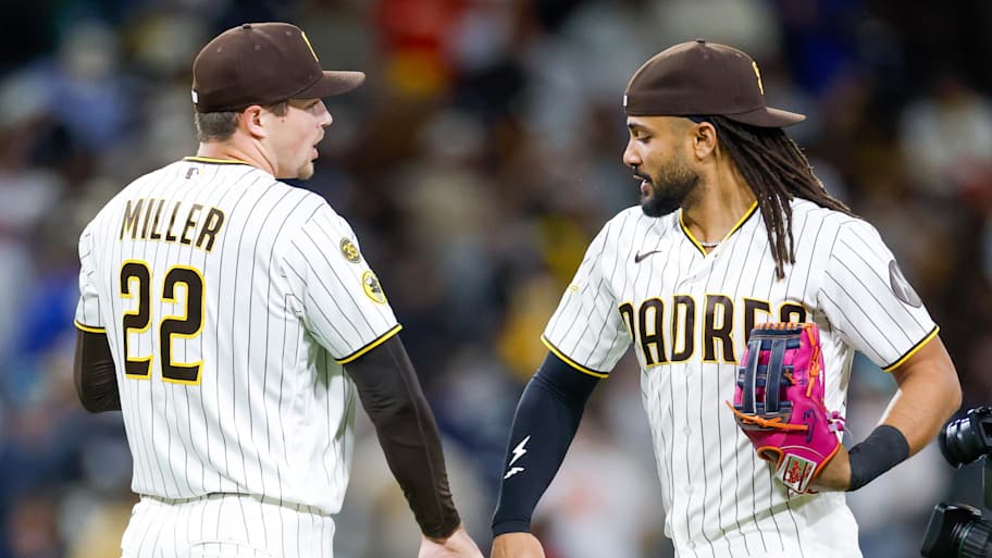 Padres closer Mason Miller continues historic scoreless streak with ...