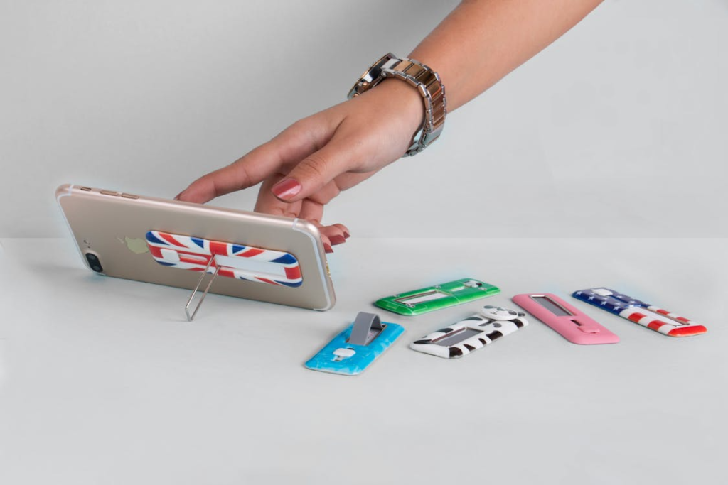 9 handy iPhone add-ons under 30 dollars