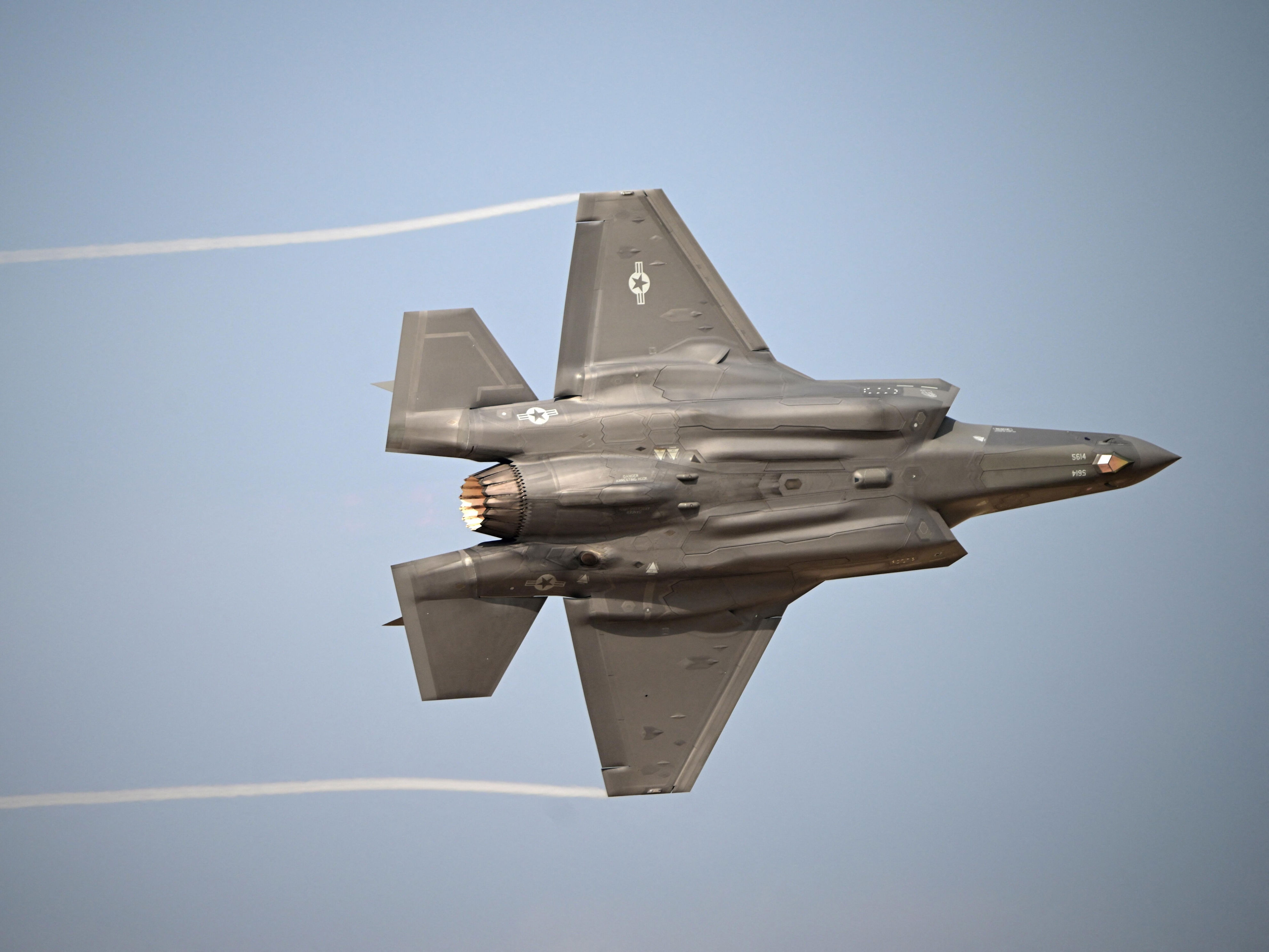 F-35 : les dirigeants de Lockheed-Martin débarquent à Mirabel