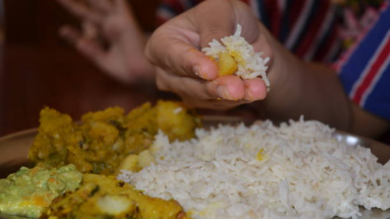 Do you really need 3 meals a day? Expert says it depends on your body ...