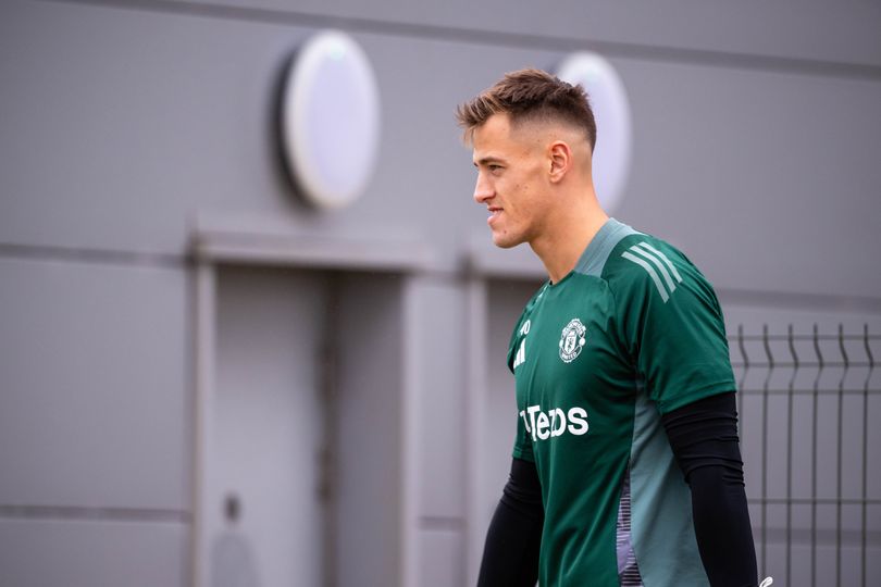 'I couldn't say no to Man United but I won't be left sitting on the ...