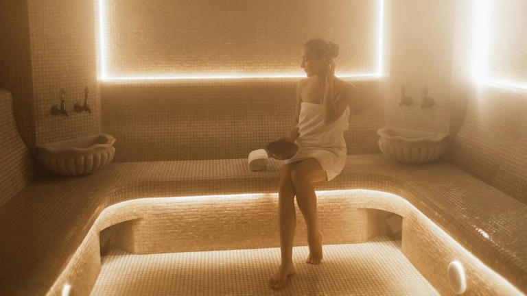 Red light therapy and saunas may not just be snake oil. Here’s where ...