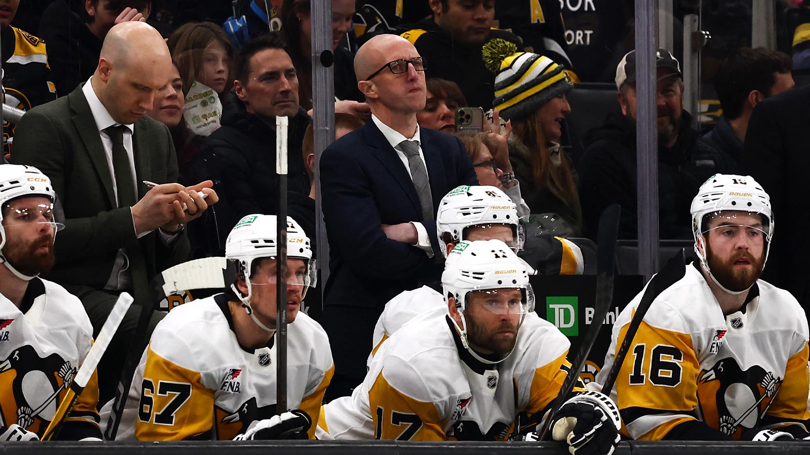 Penguins sign newly acquired forward to one-year contract