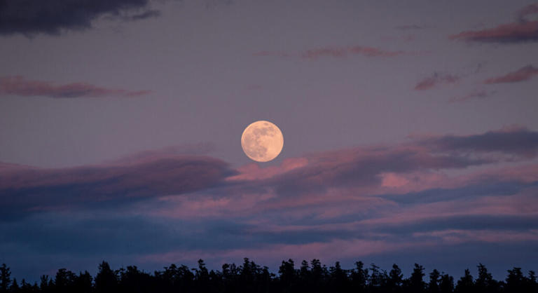 Un phénomène assez rare : il y aura deux pleines lunes au mois de mai ...