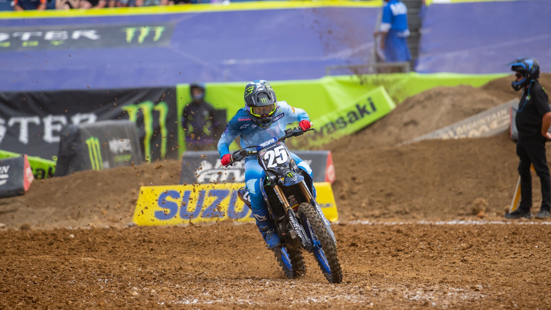 Nate Thrasher wins Cleveland Supercross 250 East Triple Crown