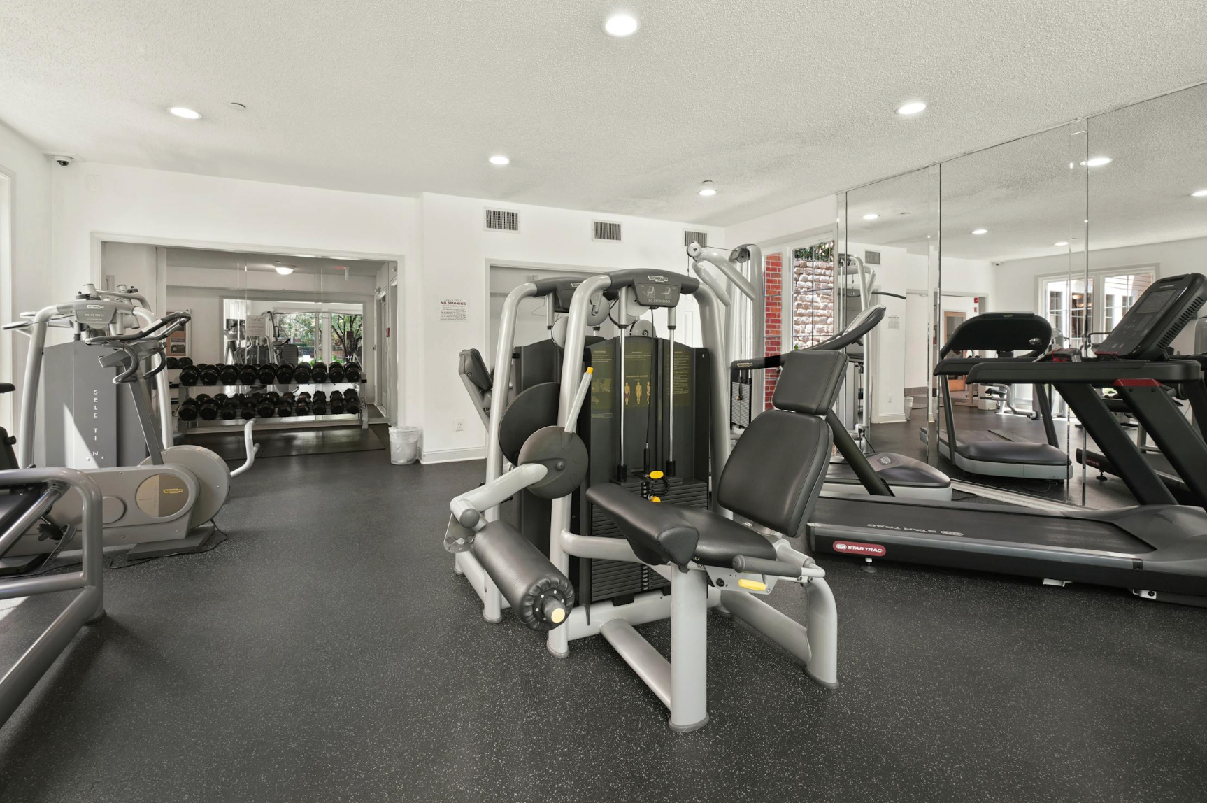 10 workout machines for muscle training