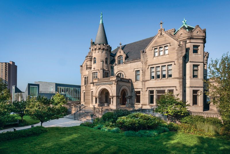 This stunning castle in Minnesota is just too beautiful to stay hidden