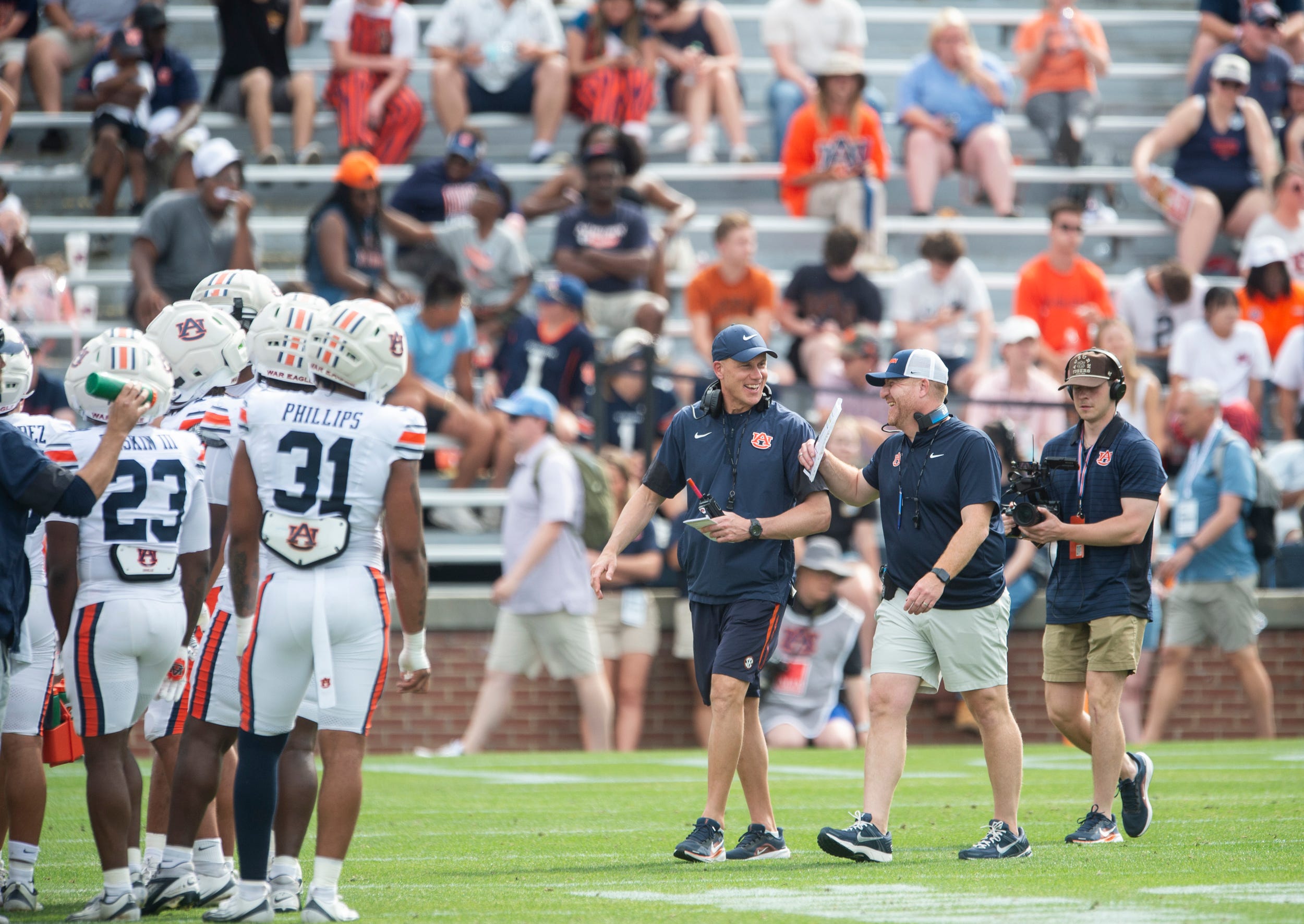 Alex Golesh wants Auburn football's summer to bring a coming together