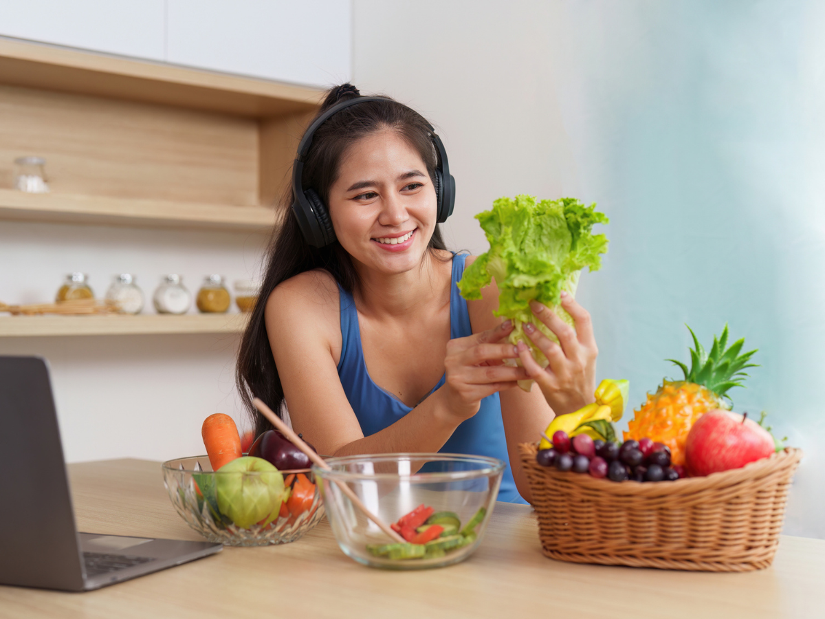 Struggling with overeating? Here’s how Madhoo Shah stays fit at 57