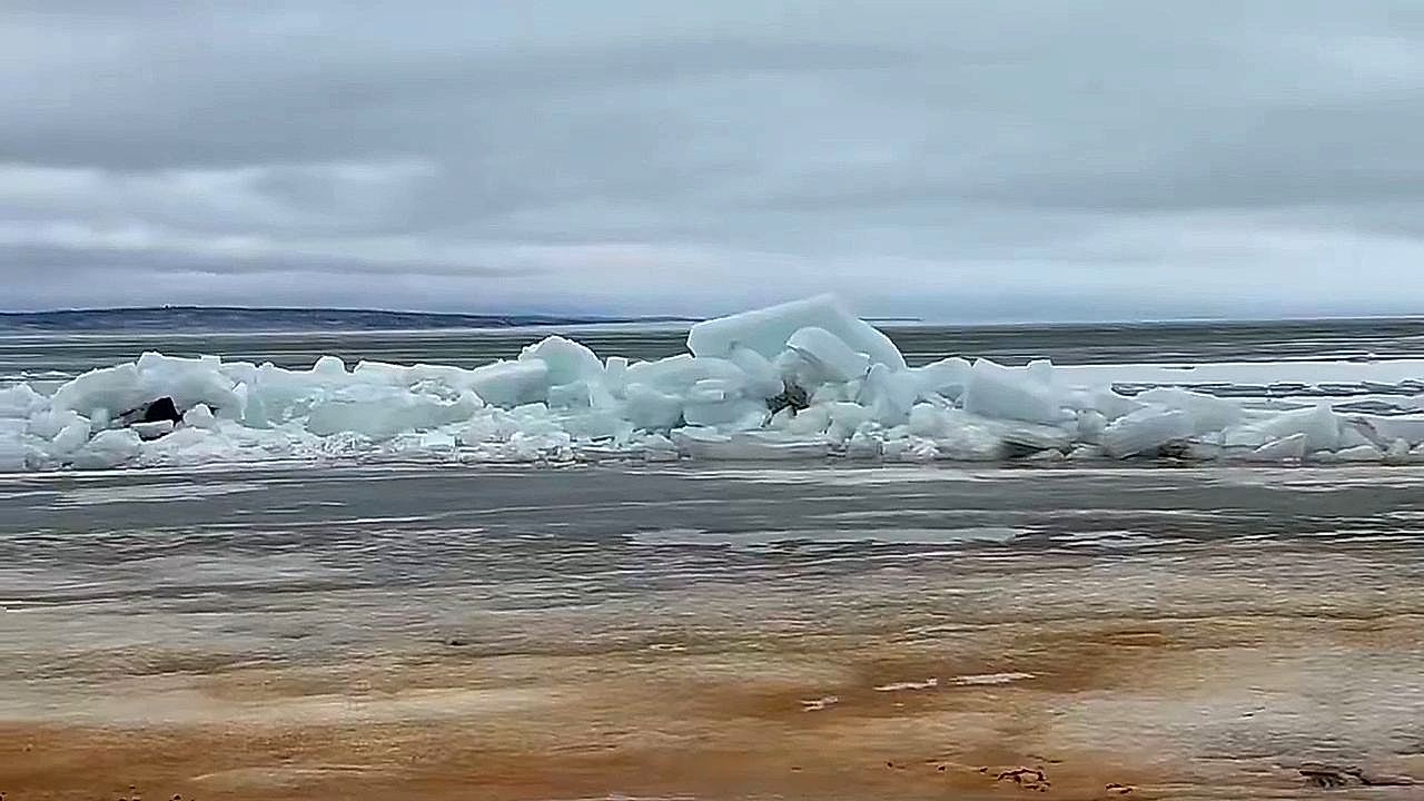 Stunning ice shoves form a wall of ice on the shore of Lake Superior
