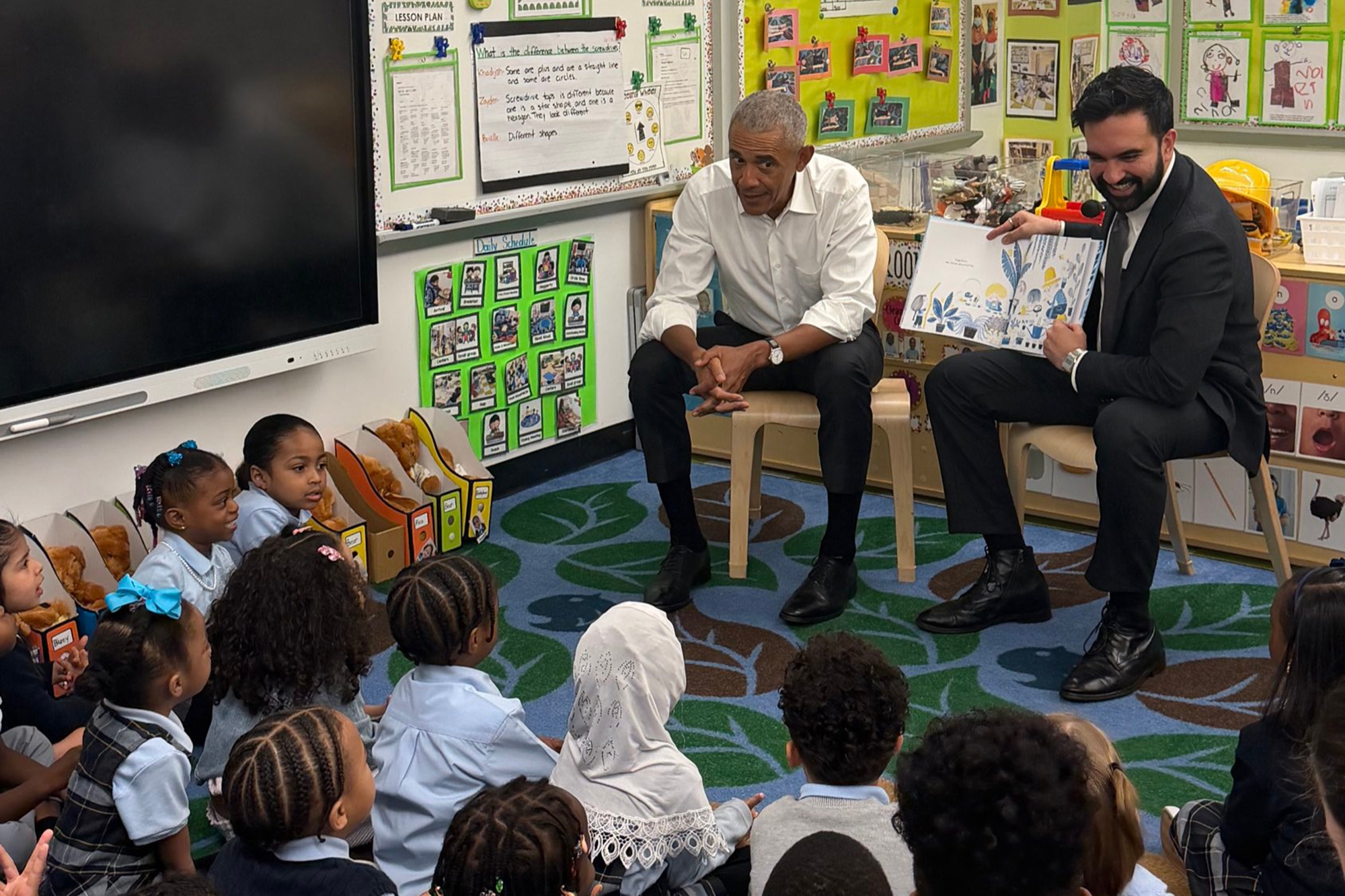 Zohran Mamdani meets with Barack Obama at NYC childcare center in ...