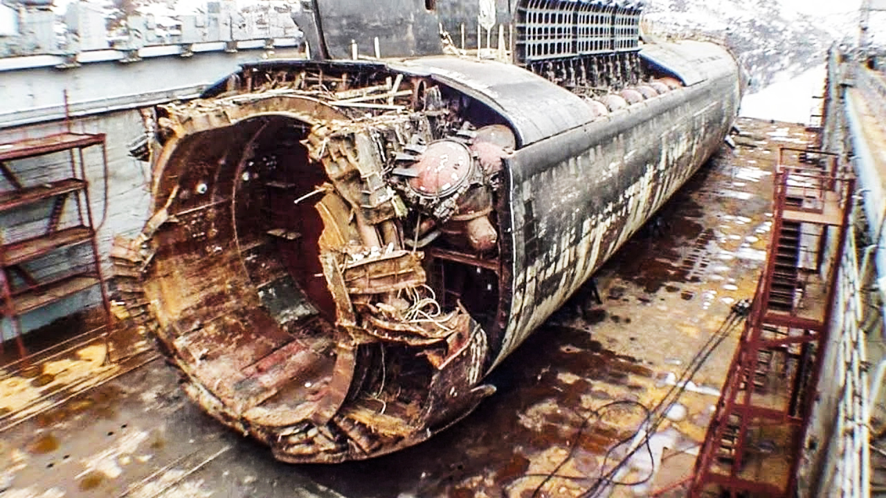 The submarine disaster triggered by a deadly safety system no one was ...