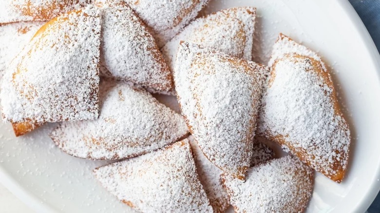 23 decadent desserts you can make with 7 ingredients or less