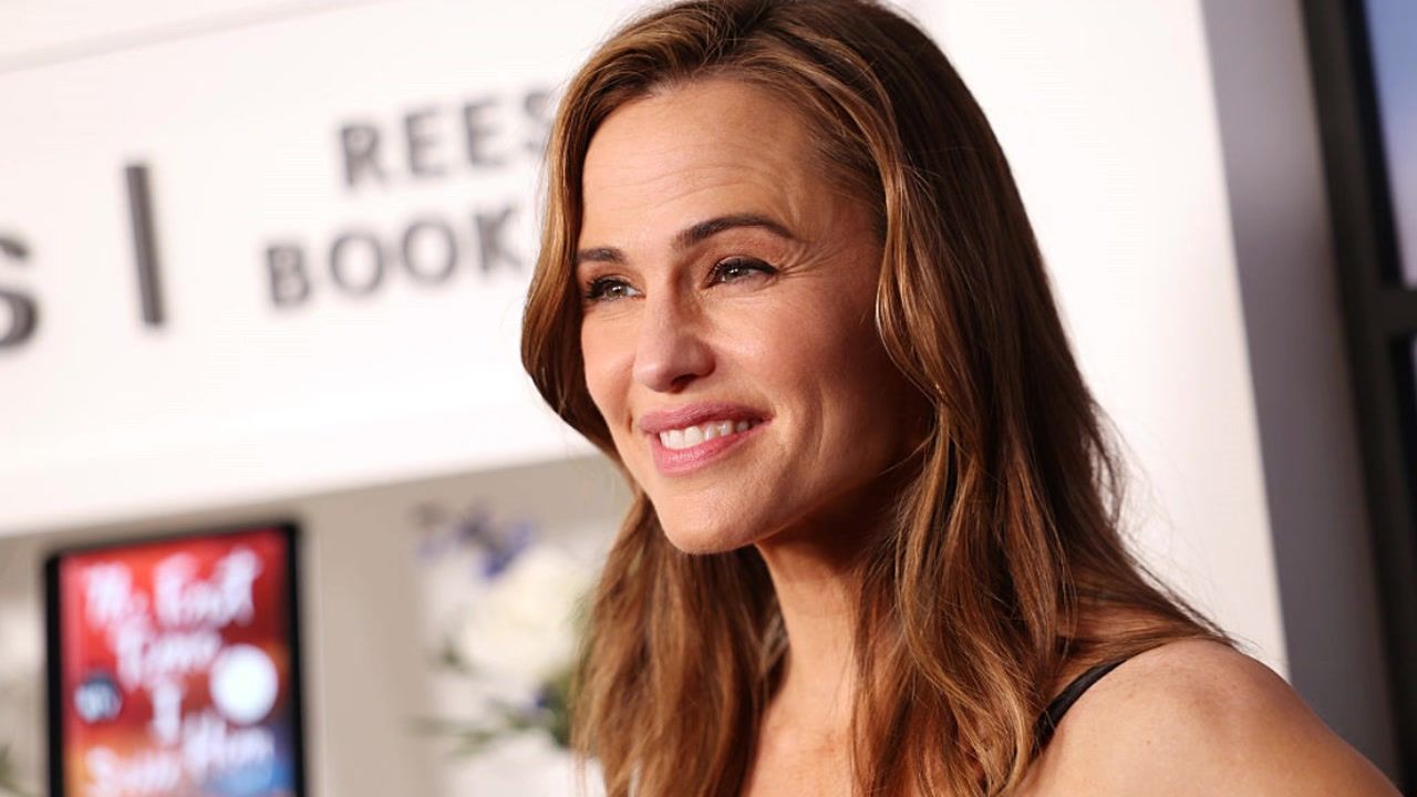 Jennifer Garner’s favorite books—you’ll want to read ‘em all