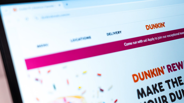 14 simple tips, tricks, and hacks for smarter ordering at Dunkin'