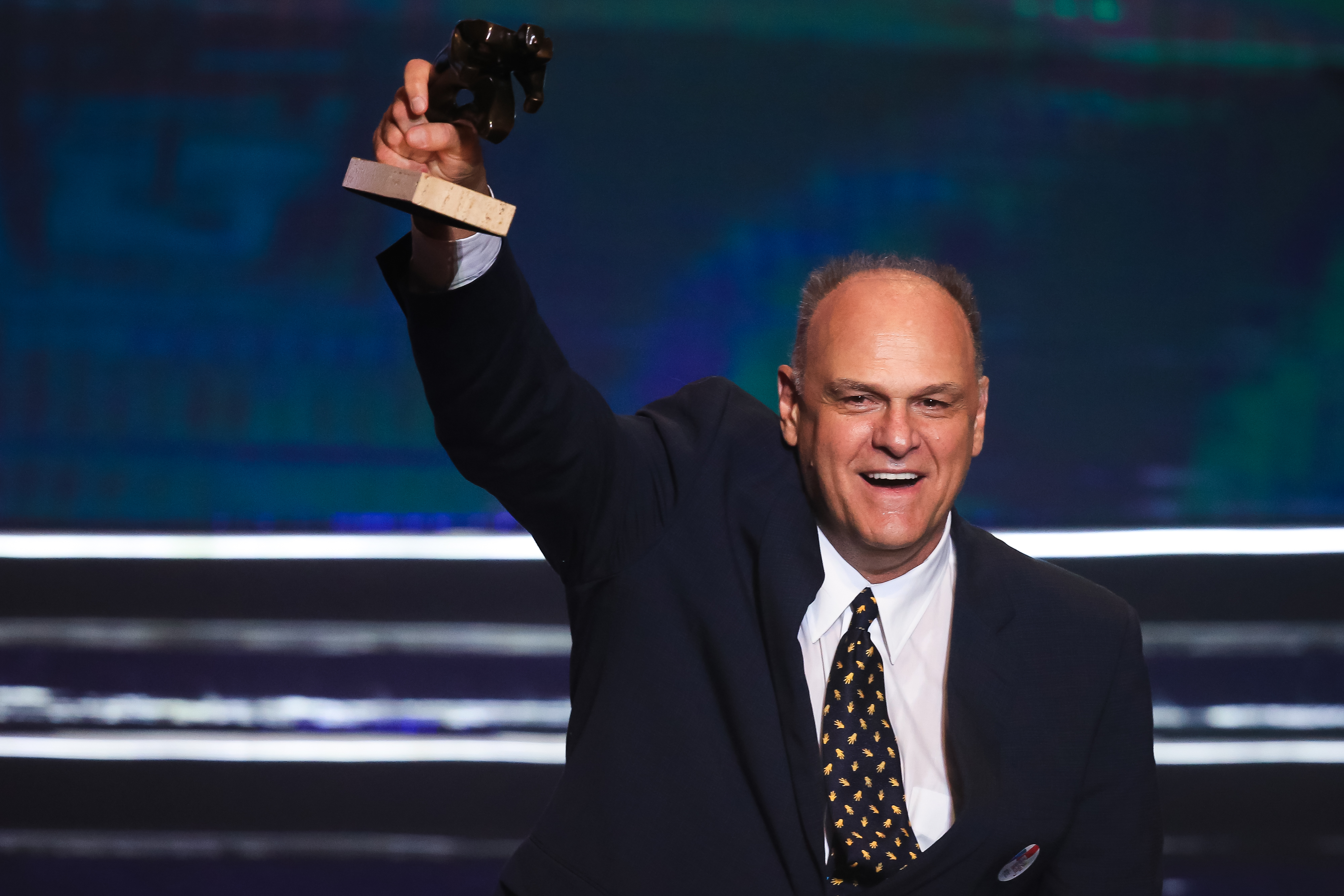 Larry Bird calls Oscar Schmidt 'one of the greatest' in tribute
