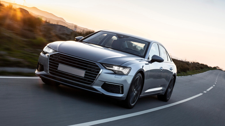 10 luxury cars that are cheap to maintain