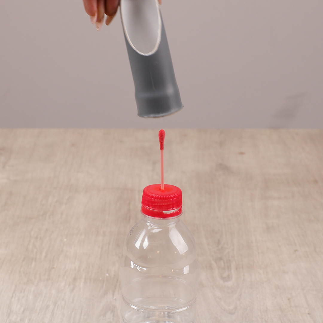 Creative DIY plant watering hack🌱