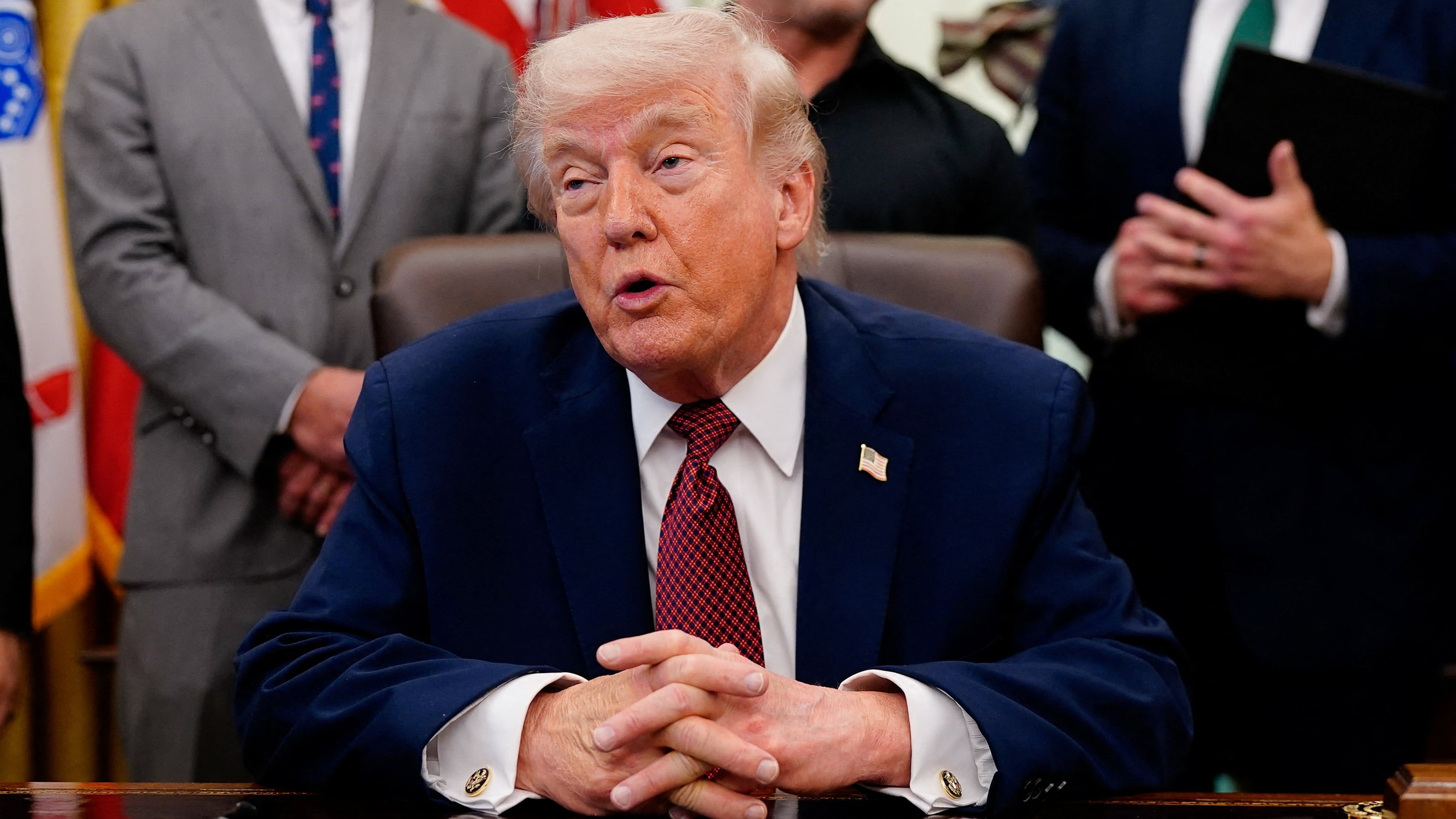 Trump responds to female reporter’s Iran question with rude gesture