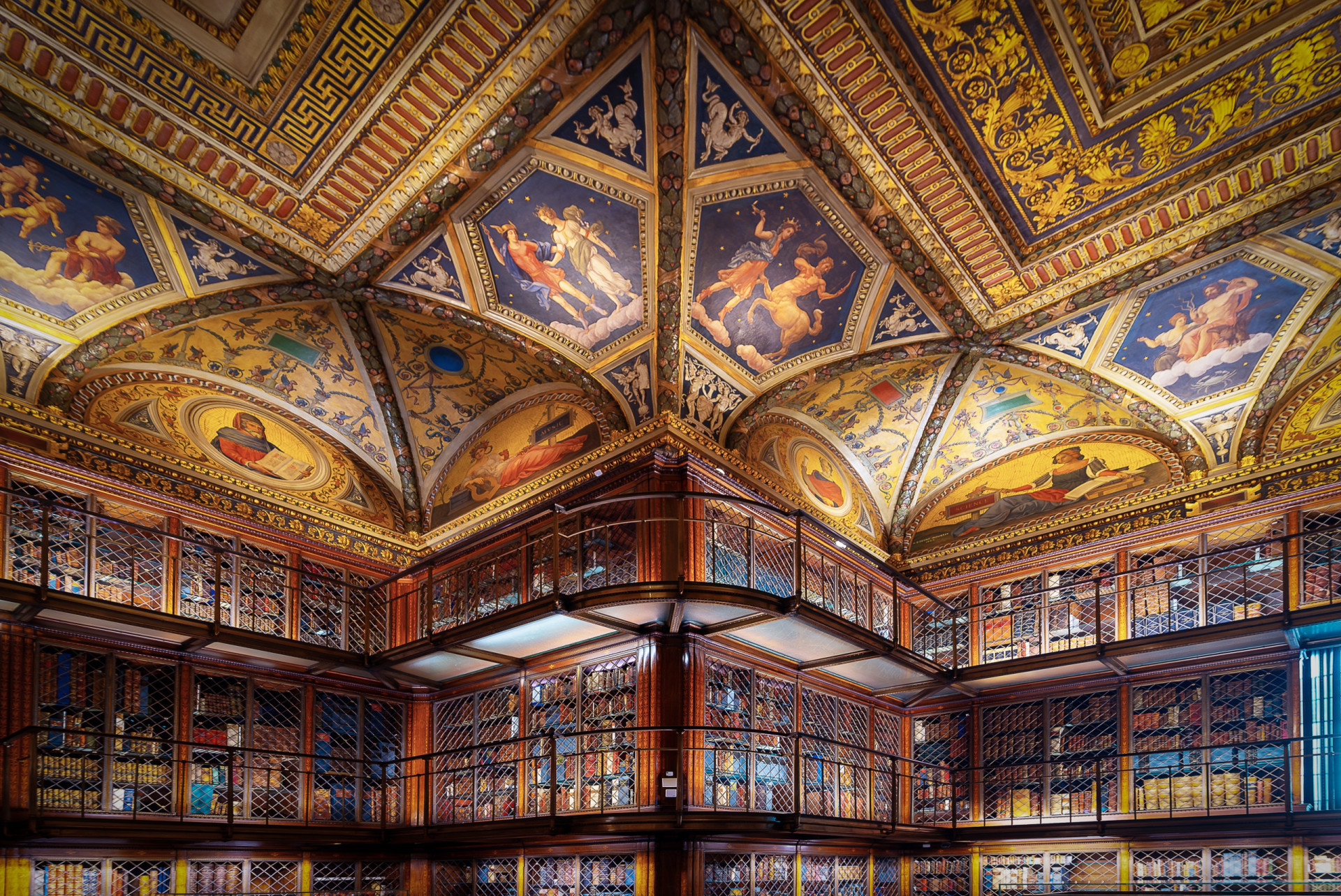 The wonderful libraries within UNESCO World Heritage Sites