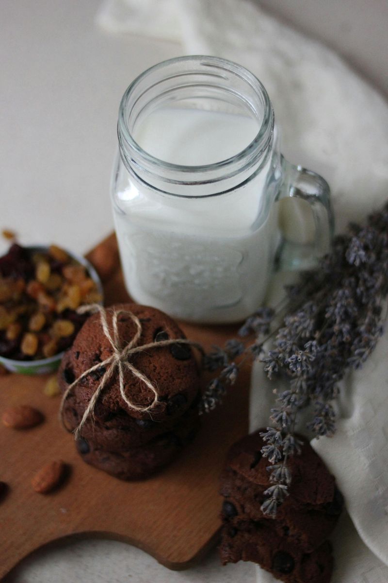 21 foods that people often buy without even checking the list