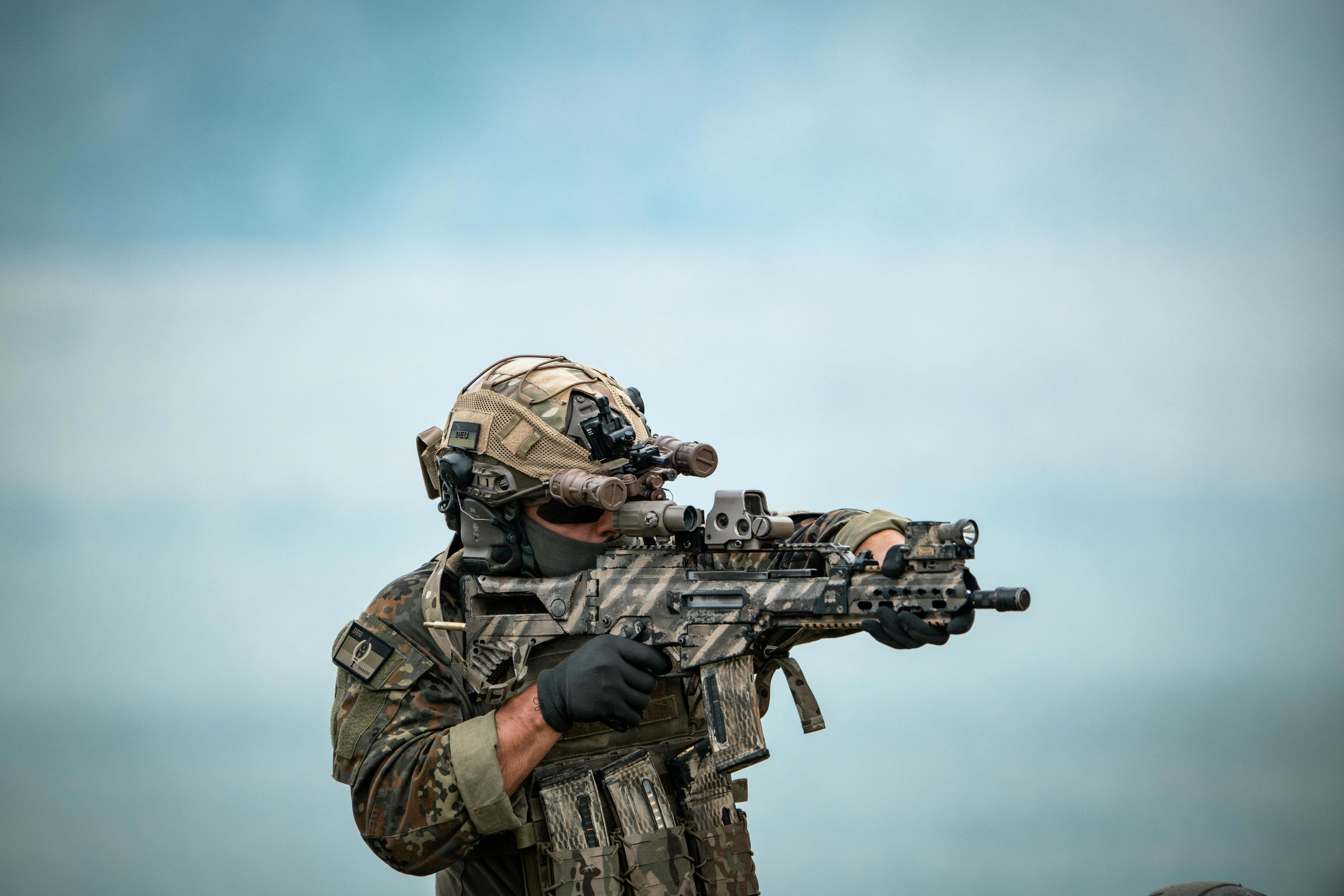 9 reasons the IWI Tavor X95 is the most battle-proven bullpup you can ...