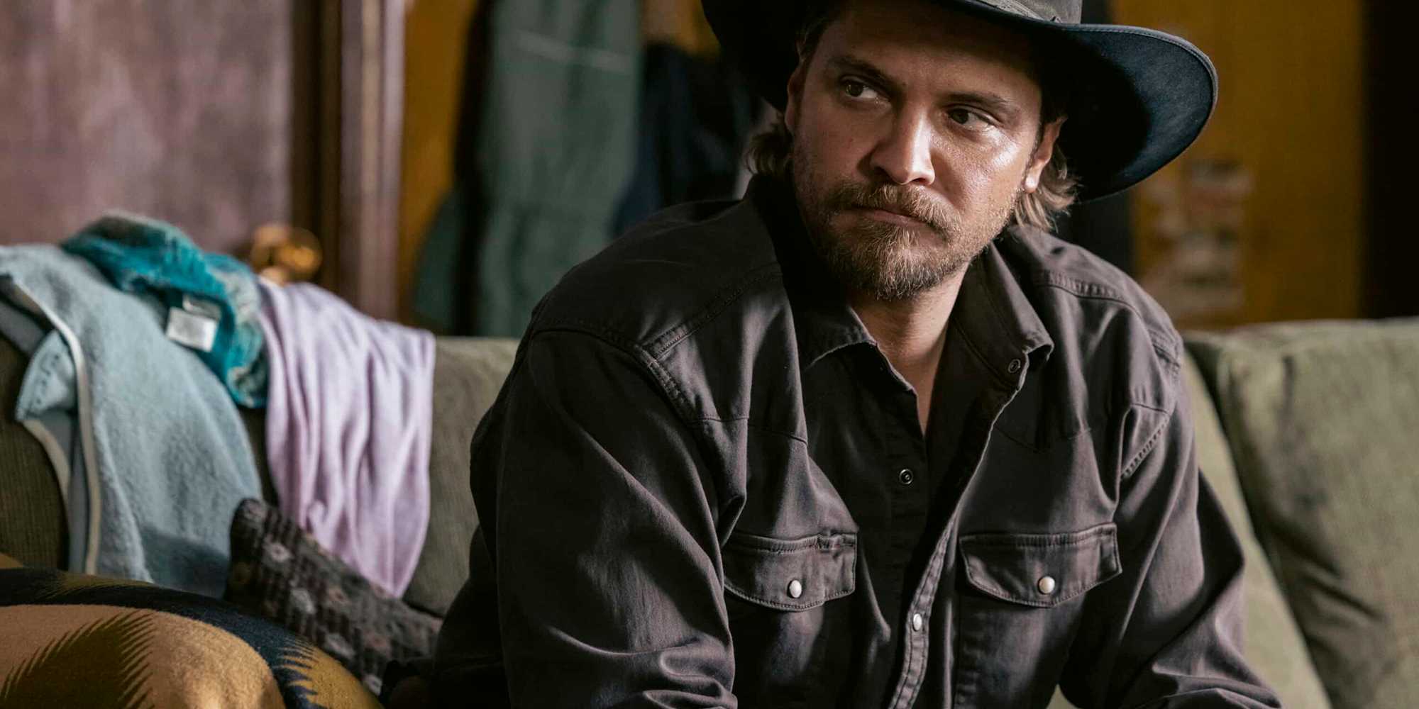 Yellowstone's John Dutton replacement betrays Taylor Sheridan's flagship