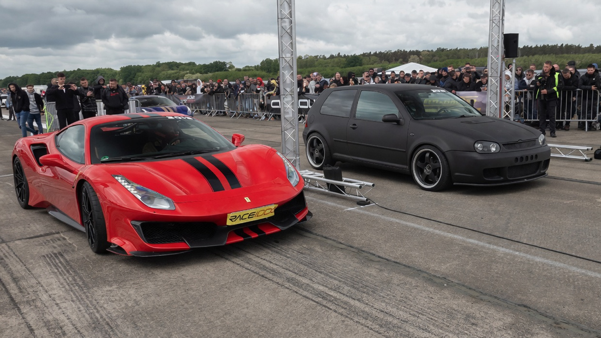 Tuned Volkswagen Golf IV challenges Ferrari 488 in straight line battle