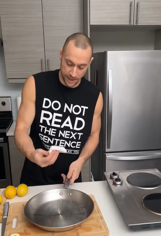 How to clean a burnt pan easily: Simple methods that actually work