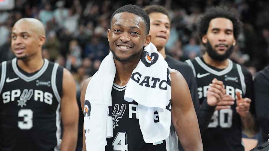 De'Aaron Fox perfectly answered the call for the Spurs in steady All ...