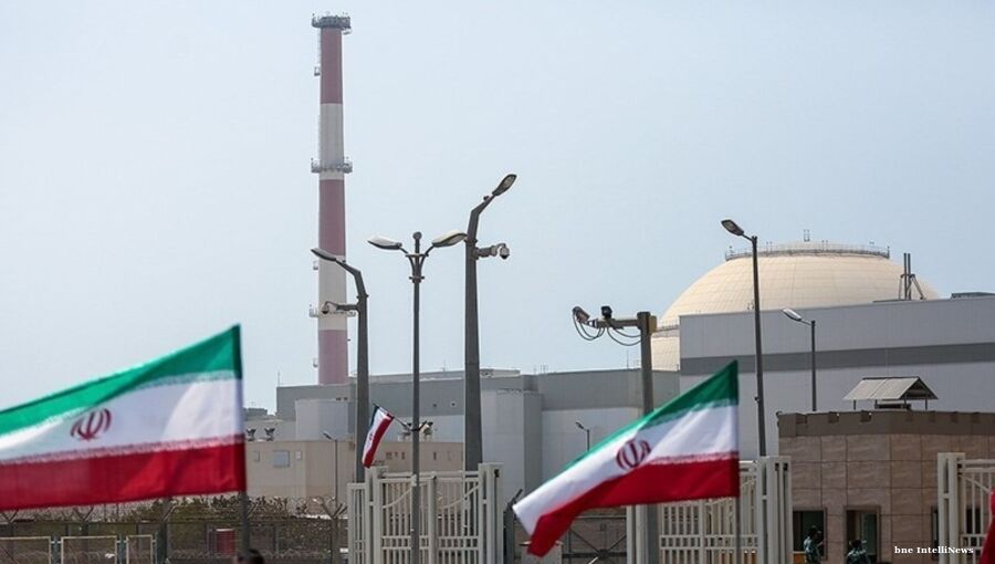 Trump threatens to strike Iranian power plants and bridges over Strait ...