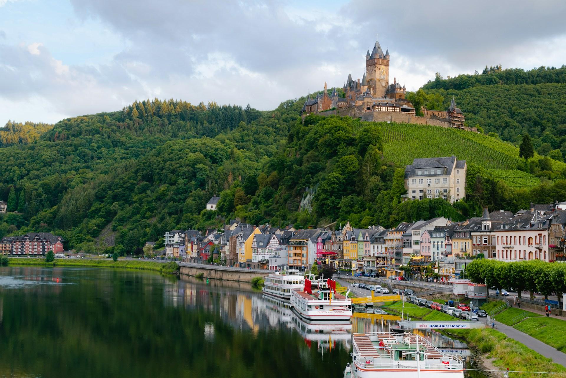 15 countries with free college and 10 where student debt is crushing
