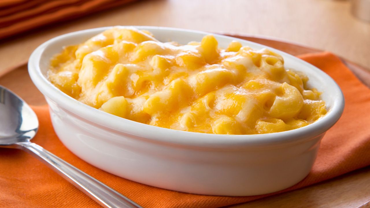 My girlfriend eats nuggets and boxed mac and cheese, but wants me to ...