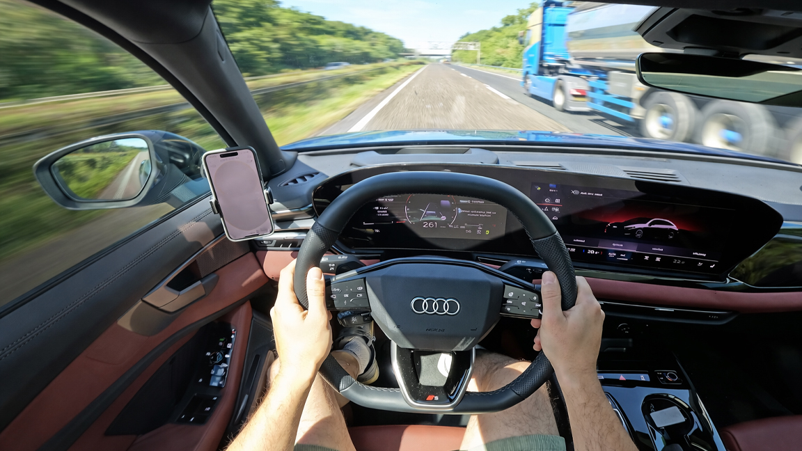 Audi S5 Avant acceleration and high speed test