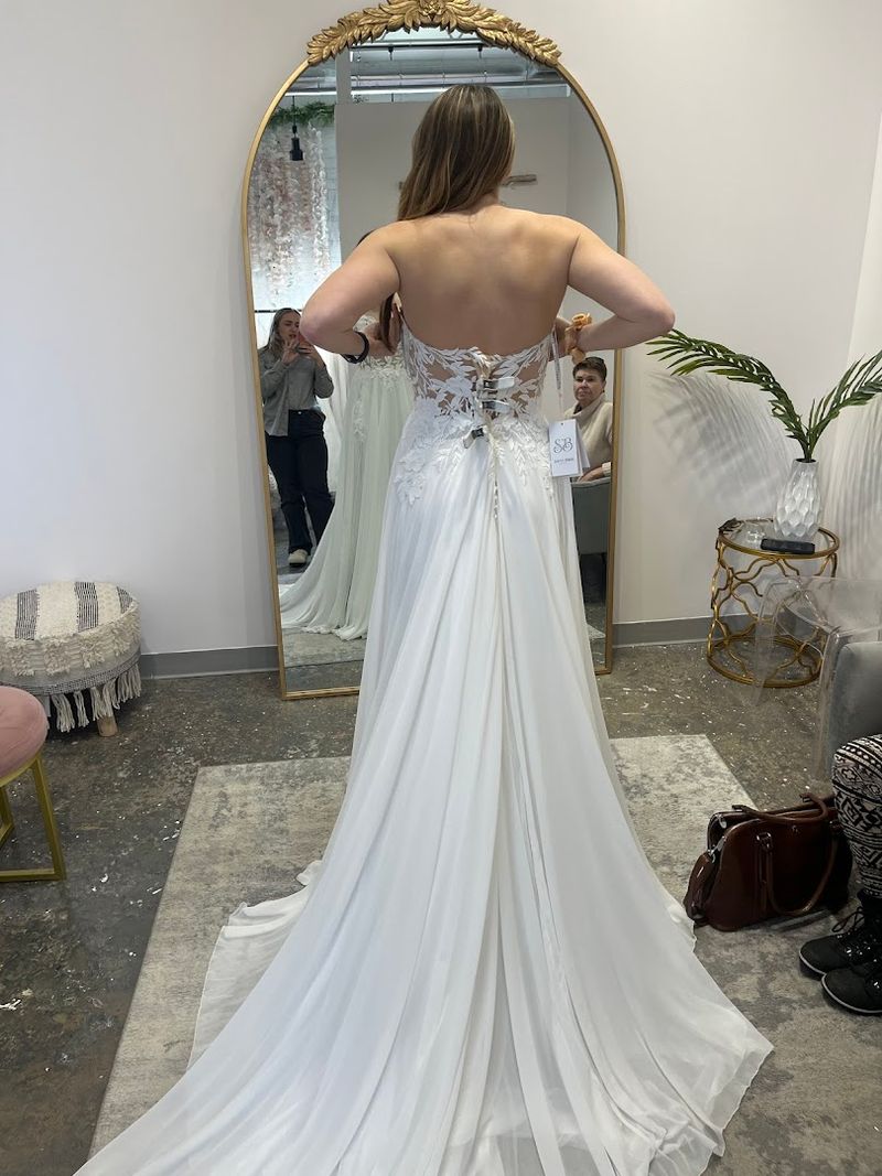 California thrift stores that hide gorgeous wedding gowns
