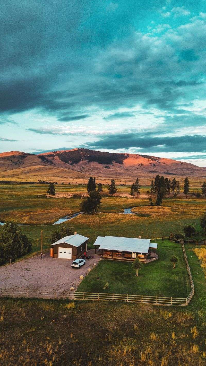 How Montana’s landscape and lifestyle drew modern nomads