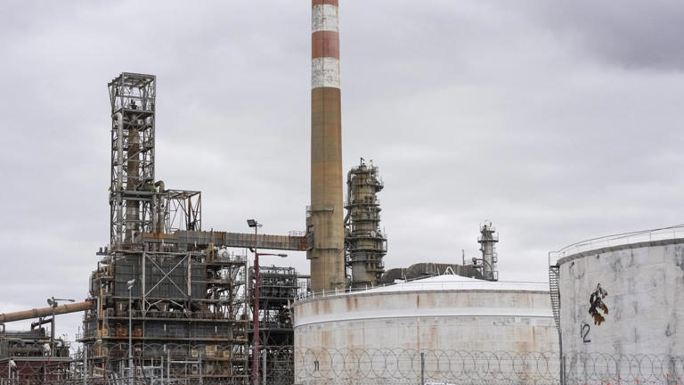 Major update after Geelong refinery fire