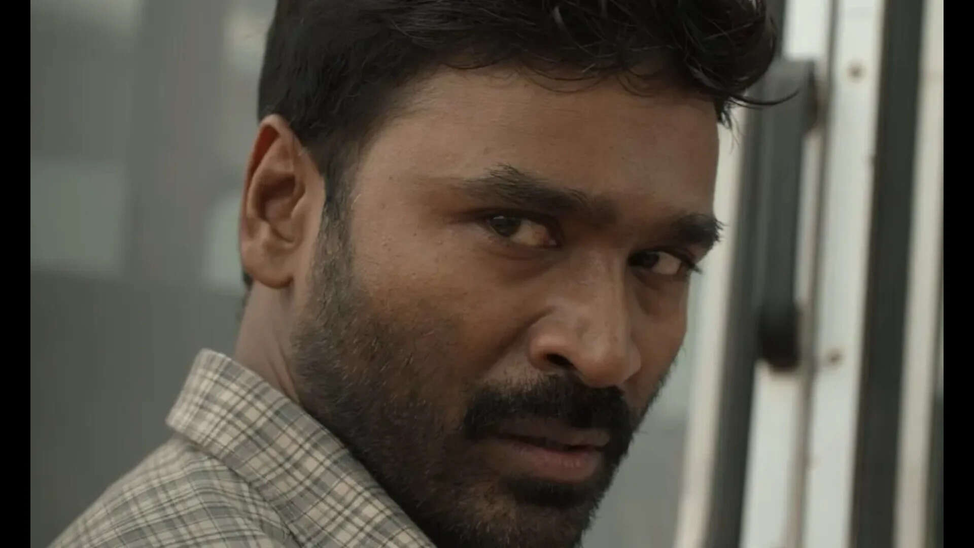 'Kara' trailer: Dhanush stuns as a mysterious robber, plot promises a ...
