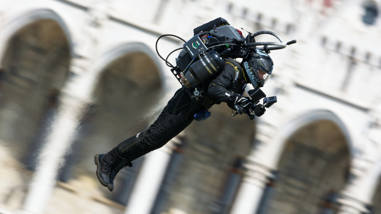 How close are humans to actually having jetpacks?