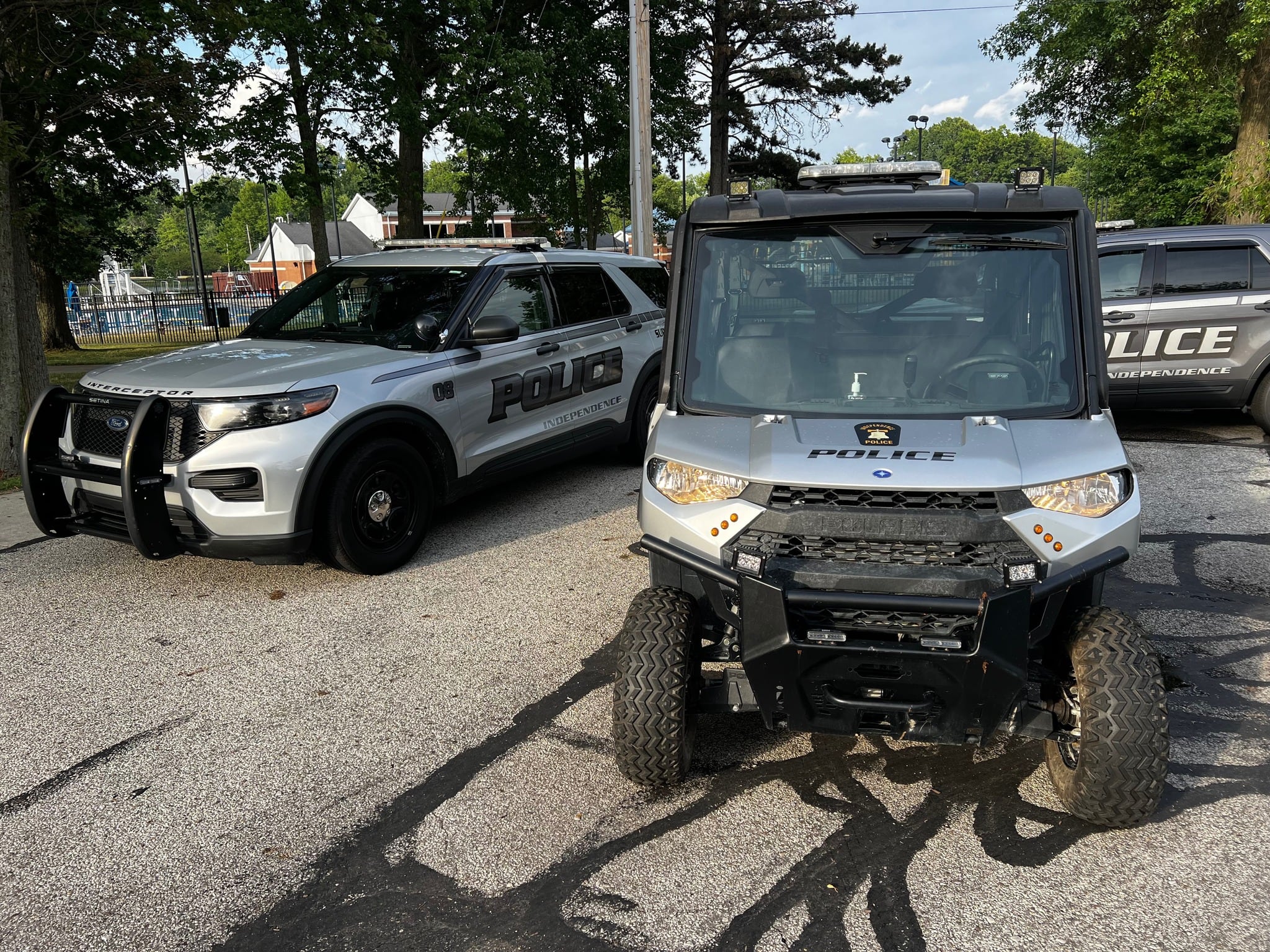 Water main break closes Hillside Road in Independence