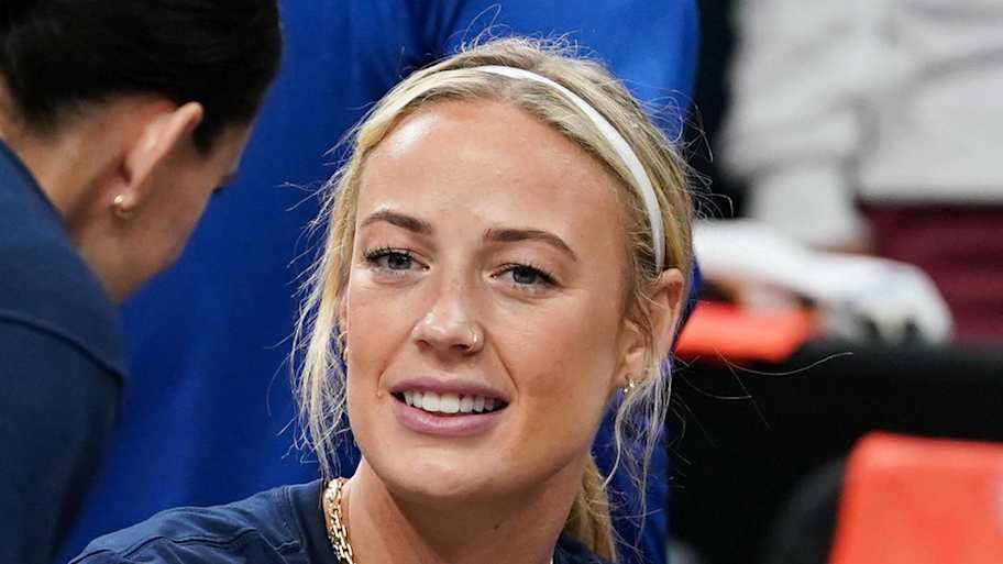 Sophie Cunningham shows off white swimsuit photo amid Fever training camp