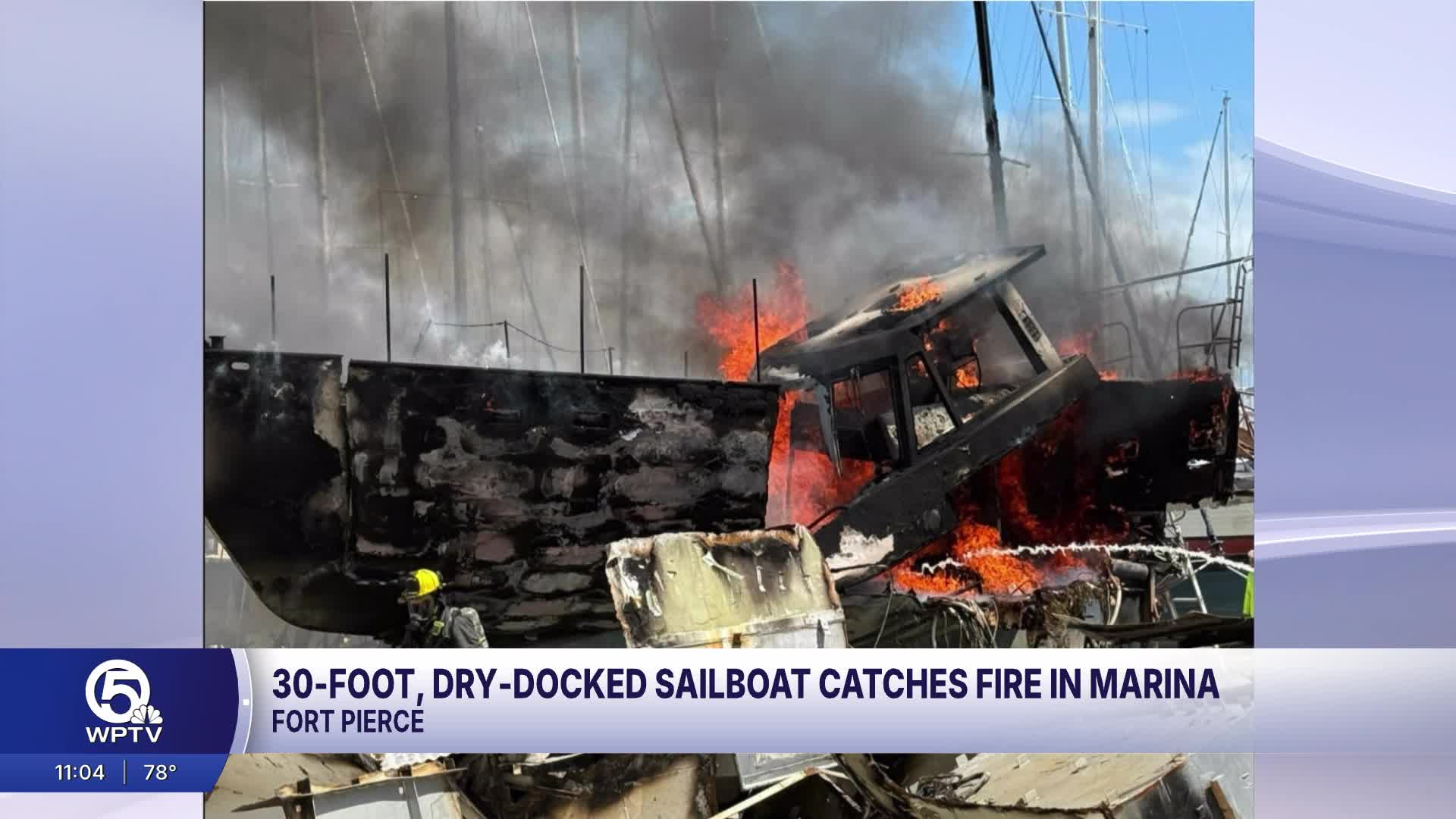 30-foot sailboat catches fire in Fort Pierce