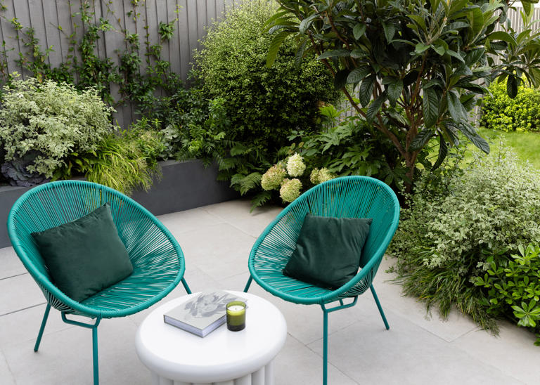 7 garden privacy mistakes that landscape designers say you need to ...