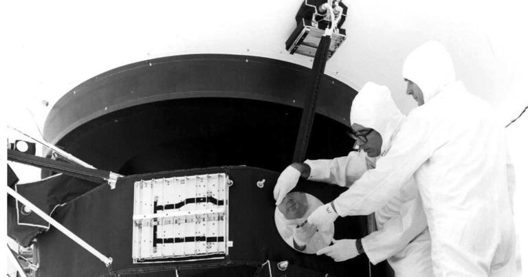NASA sacrifices Voyager 1 instrument to extend historic interstellar ...