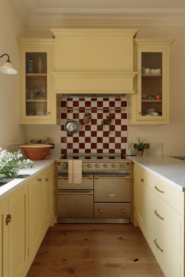This one Farrow & Ball color is what interior designers love for ...