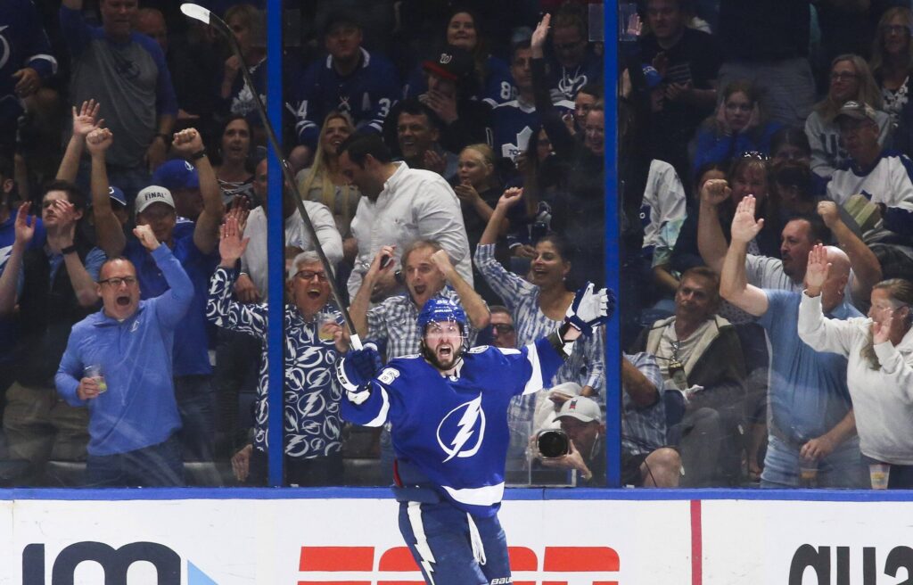 Two 106-point teams: Lightning vs Canadiens set for intense playoff ...